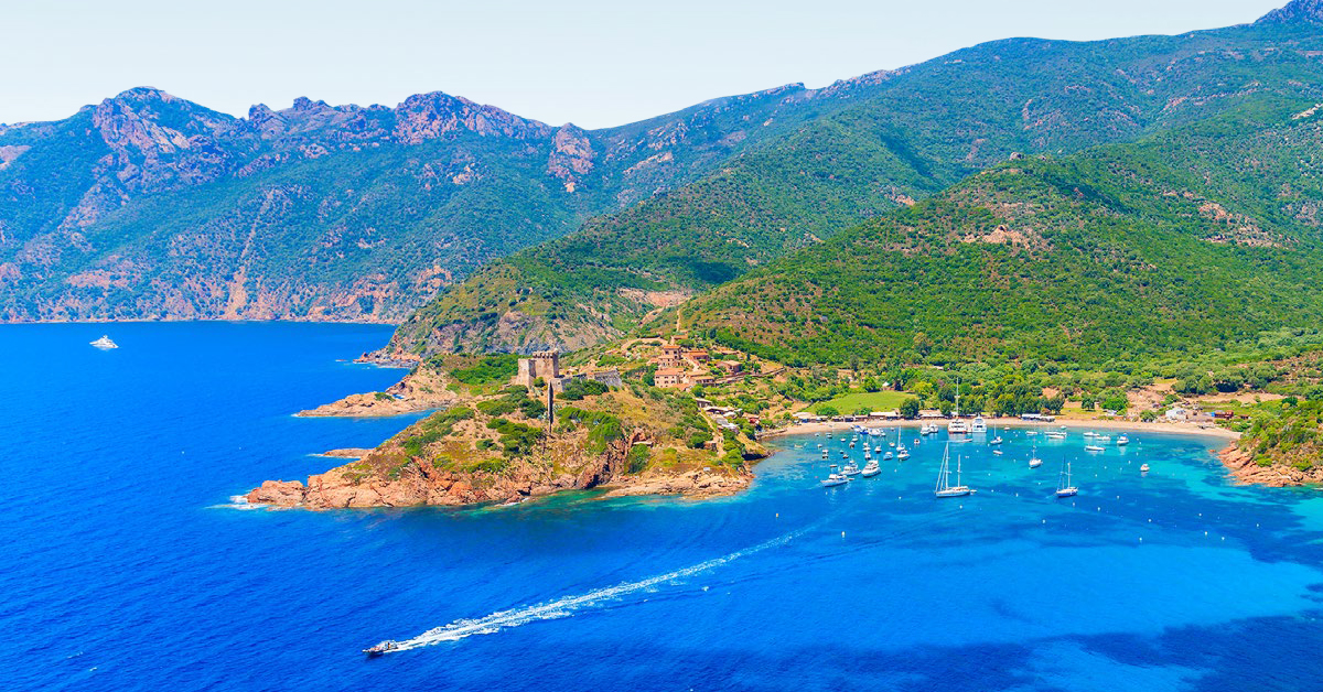 Captivating Corsica - The Definitive Guide | Bloc Hotel.